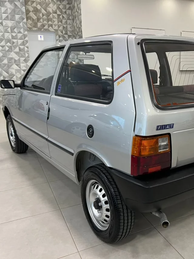 33 anos depois, Fiat Uno Brio 1991 segue original de fábrica - Planet Cars