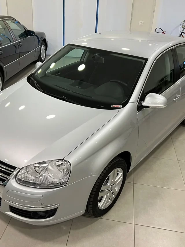 Jetta 2.5: Após 15 Anos, Ainda Praticamente Zero Km - Planet Cars